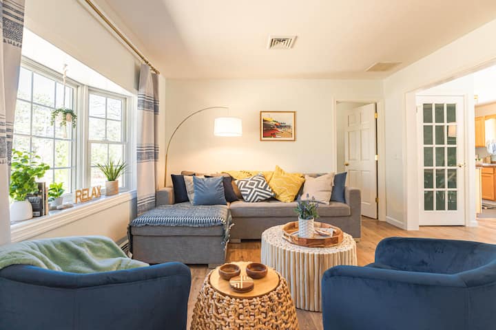 Kingsbury Beach House - An Eastham Gem! - Eastham, MA