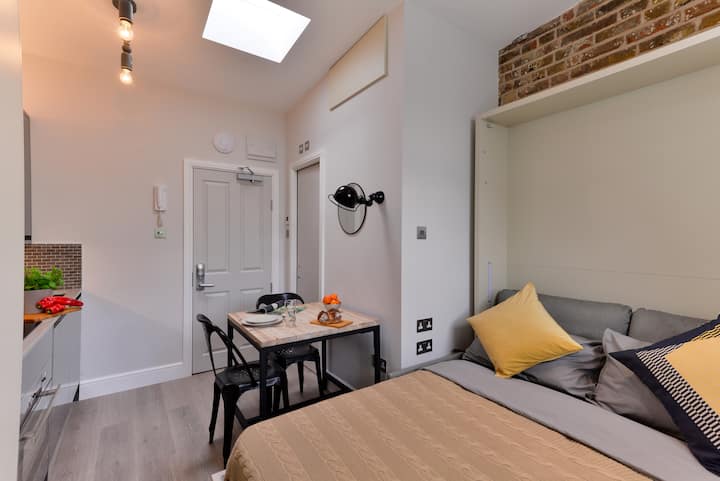 Modern & Cosy Micro Studio At 4th Floor - 切爾西