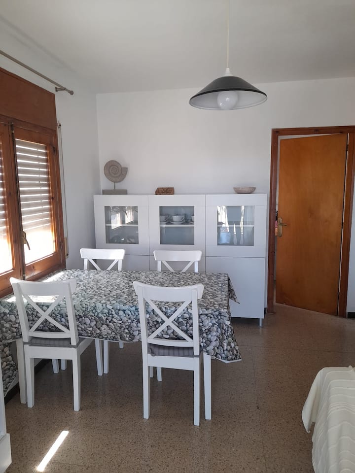 Apartamento A 500m De La Playa - L'Escala