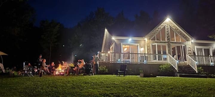 10 Handpicked Airbnb Vacation Rentals In Coaticook, Canada - Updated ...