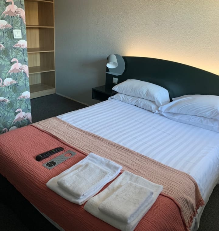 Chambre Double - 2 Pers - Wifi - Parking Gratuit - Saint-Quay-Portrieux