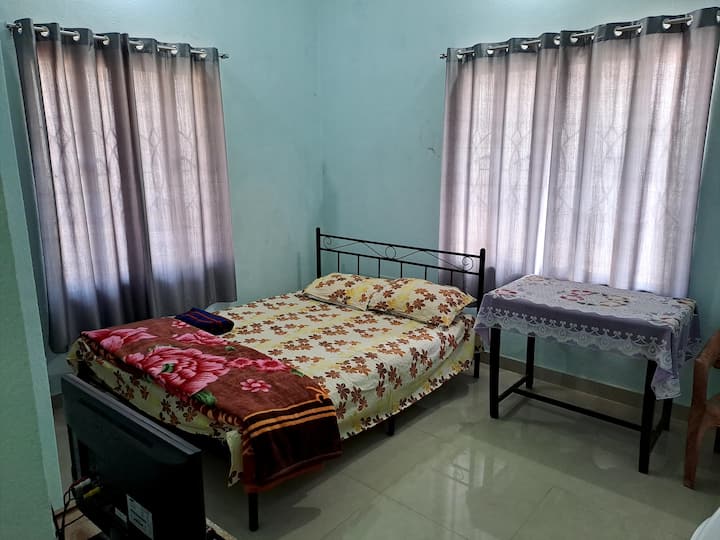 Clean And Comfy Room With All The Facilities - Muzaffarpur