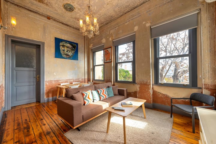The Nichoir Loft : Incredible 3br 1890s Renovation - Istanbul