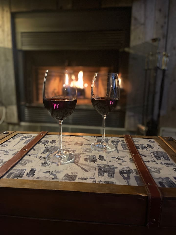 Petit Nid Douillet Sur La Montagne - Bromont