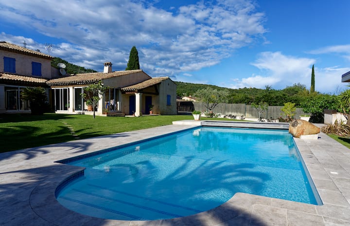 Grimaud, Golfe De Sttropez, Villa Climatisée - Grimaud