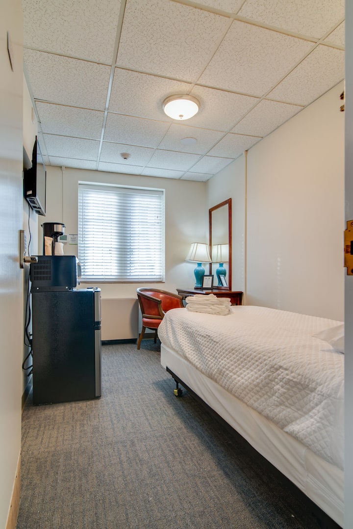 Budget Friendly Historic Suite Close To Dt Nash! - Nashville, TN