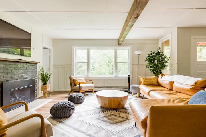 Private Catskills Cabin Retreat W/hot Tub - Phoenicia, NY