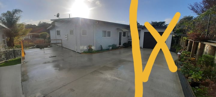 Walking Distance To Cafes/restaurants - Mangawhai