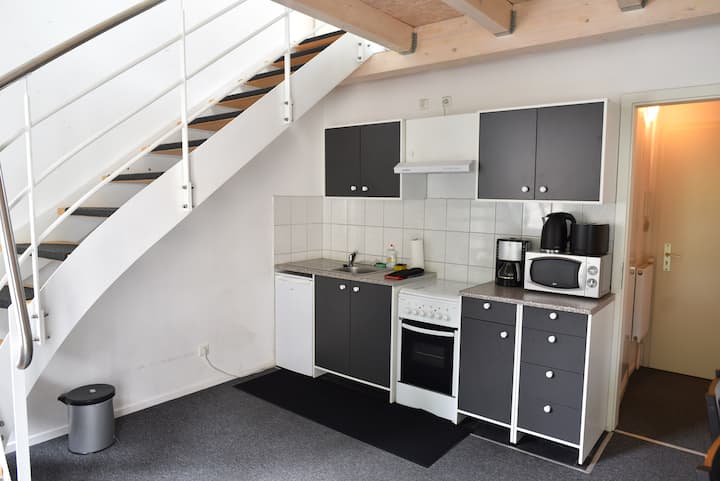 Hafenkoje Zwischen Reeperbahn Und Hafen - Hamburg