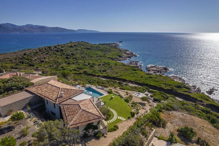 Superbe Villa Piscine Chauffée Vue Mer - Cargèse