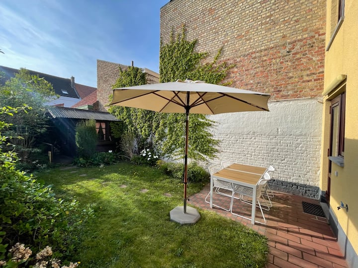 Gezellig Stadshuisje Met Zonnige Achtertuin - Nieuwpoort