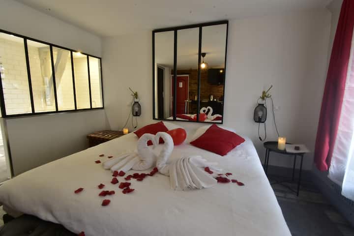 Appartement Jacuzzi Privatif : Urban Love - Verneuil-sur-Avre