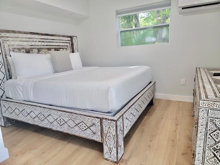 Beach Cottage - Key Largo