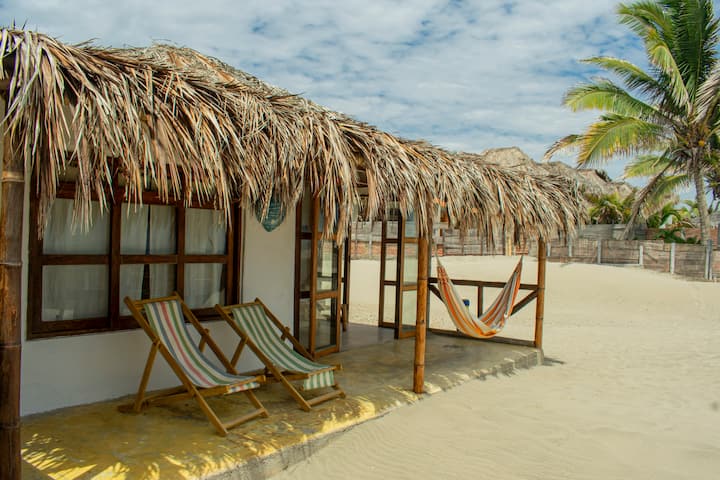 Bungalow Familiar Frente Al Mar En Los ÓRganos - Organos