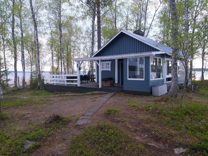 Saarimökki Omalla Saarella. - Kitee