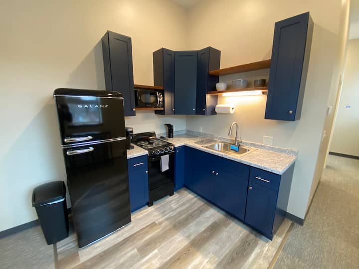 Studio Apartment, Close To The Fun! - Duluth, MN