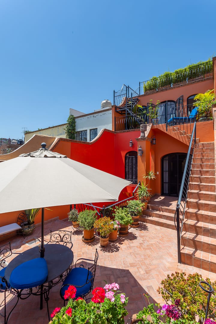 Centro 2 Houses Side By Side - San Miguel de Allende