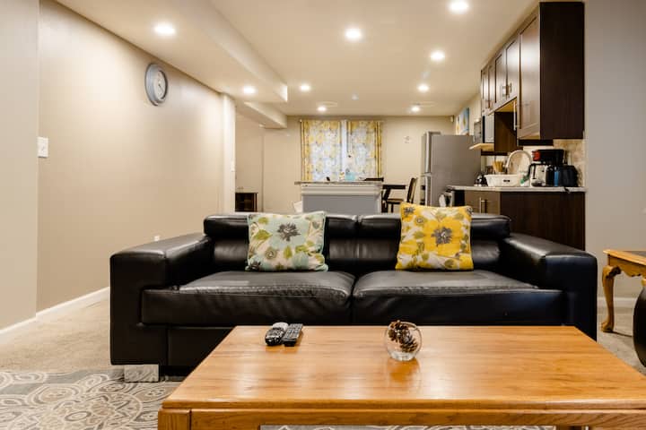 Spacious & Stylish Bright Private Walkout Basement - Aurora, CO
