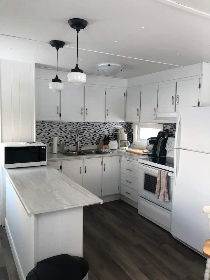 Maison Vue Sur La Baie De Gaspé Et Parc Forillon - Gaspé