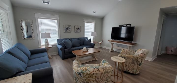 Sea Horse Haven -  Great Rates, Quiet Neighbor - Kitty Hawk