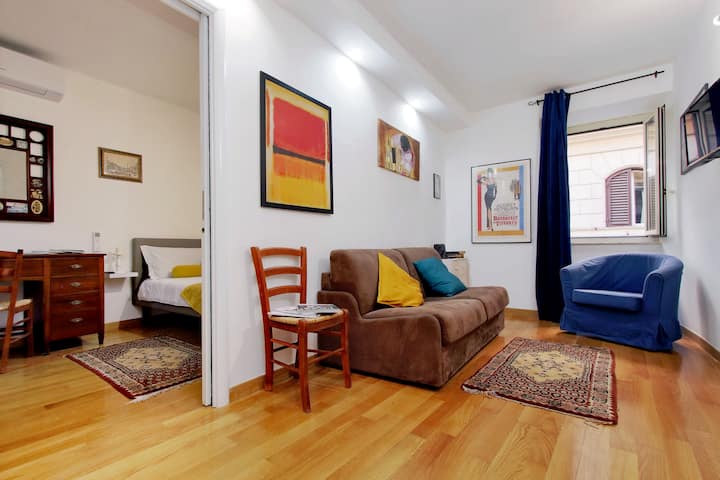 Lovely Apartment Near Roman Forum Monti - Rome