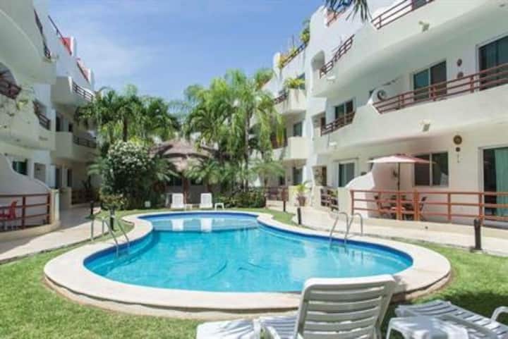 Hermoso Y Amplio : Departamento Condo Margaritas - Playa del Carmen