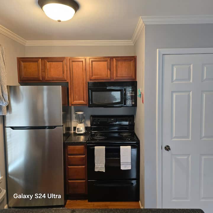 Your Home Away From Home In Lake Carolina - Ridgeway, SC