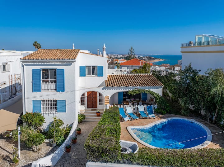 Lovely 4 Bed Villa, Air Con, Priv Pool, Sea Views - Albufeira
