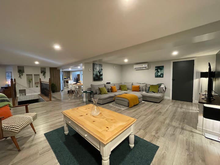 Appartement "Le Canada" Au Centre-ville - Edmundston