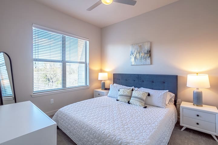 Inviting Retreat/ Weekly&monthly Deals/ Trail View - Richardson, TX