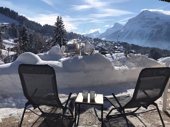 Appt Dans Chalet, à Coté Du Télécabine, Parking - Flaine