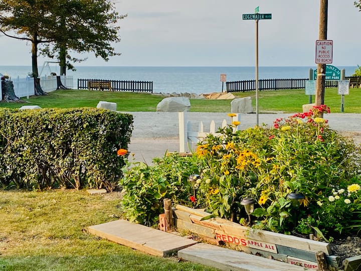 The Dean’s List, Lake View Cottage - Vermilion, OH