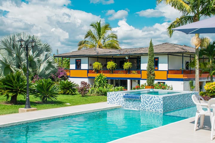 La Suiza Finca Turística 8 People 3 Rooms. - La Tebaida