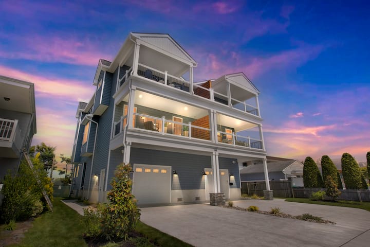 New 3 Story Stunner! - Brigantine, NJ