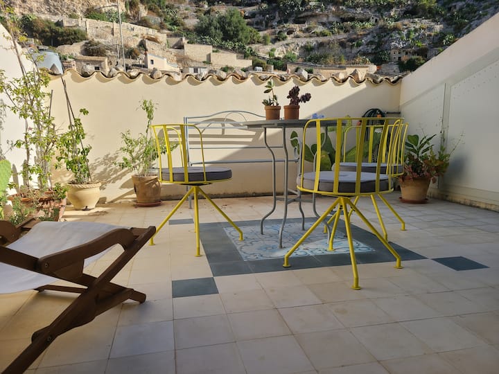 Design House With Panoramic Terrace On Chìafura - Scicli