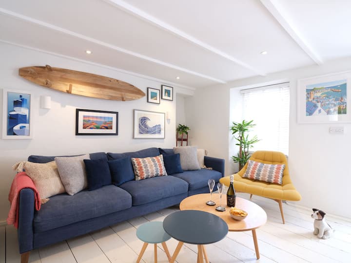 A Minute From The Beach - Nancy's Cottage - St Ives