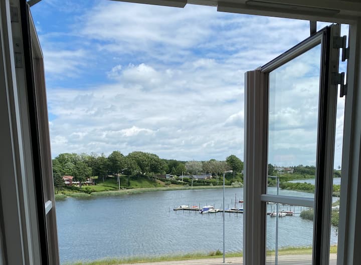 Fantastisk Udsigt - Tæt På By, Vand Og Natur - Denmark