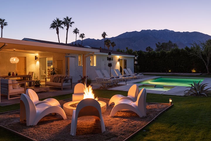 Your Own Private Resort. Amenities Galore. Sun+fun - Palm Springs, CA