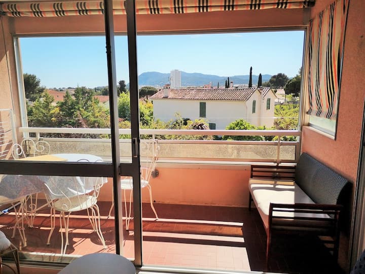 Appartement Avec Balcon Proche Plage, Wifi & Clim - La Seyne-sur-Mer