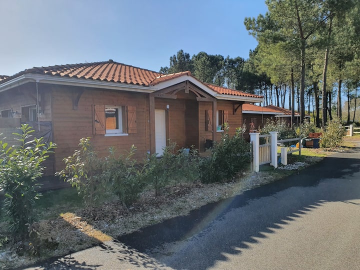 Chalet Dans Résidence De Tourisme 3☆/ Jaccuzi Priv - Biscarrosse