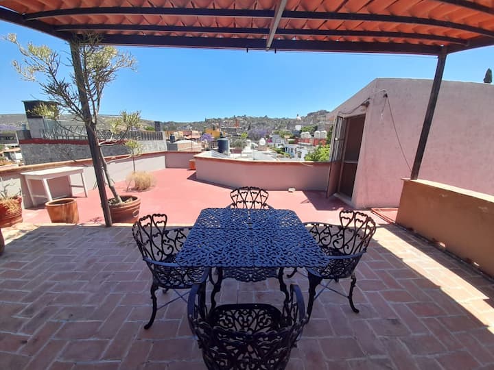 Villa Downtown, Big Terrace With Parking - San Miguel de Allende