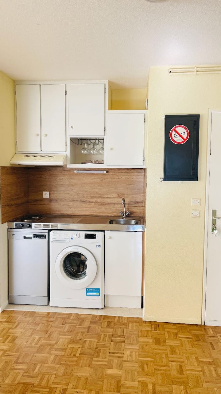 Appartement Avec Balcon Et Vue Sur Le Lac - Lac d'Orient