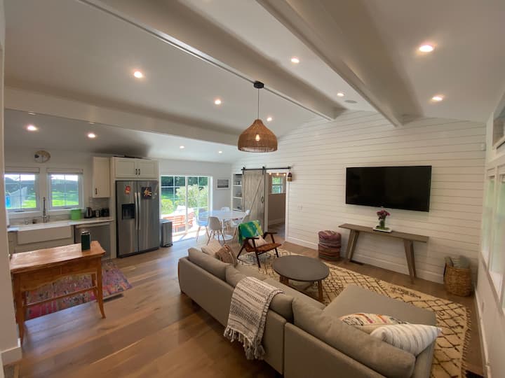 Springs Oasis With Huge Backyard - East Hampton, NY