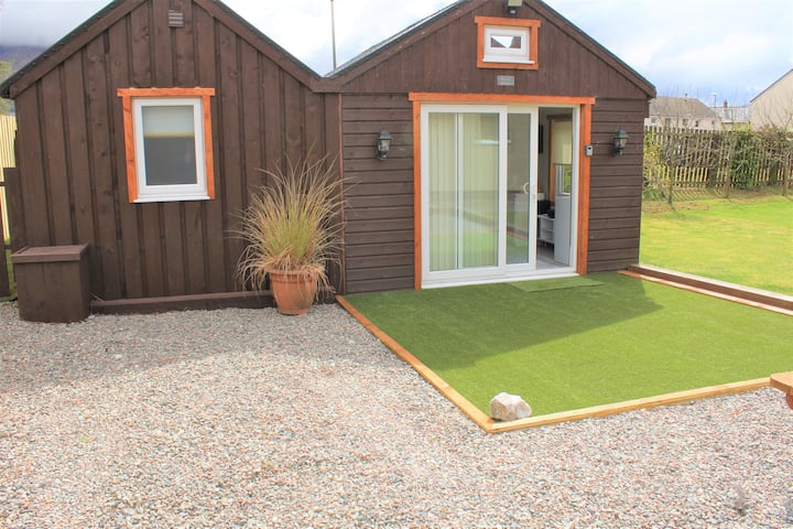 "Oor Den" Is A Unique Self Contained Accomodation. - Fort William