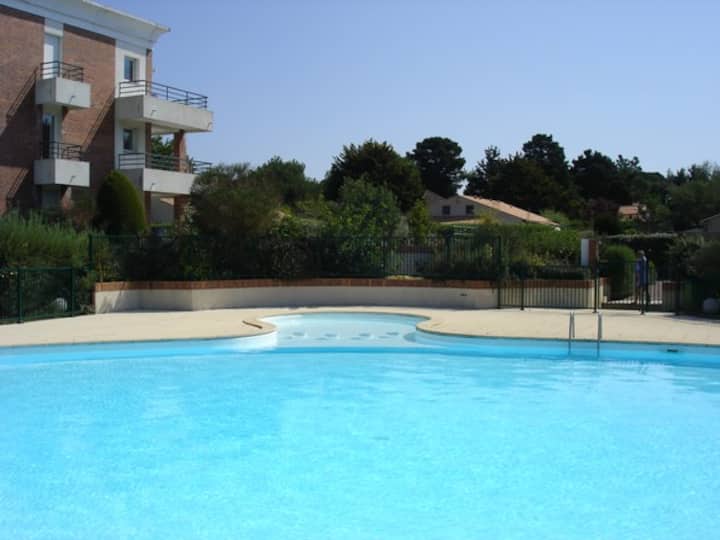 Appartement T2 Avec Terrasse, Très Lumineux - Saint-Michel-Chef-Chef