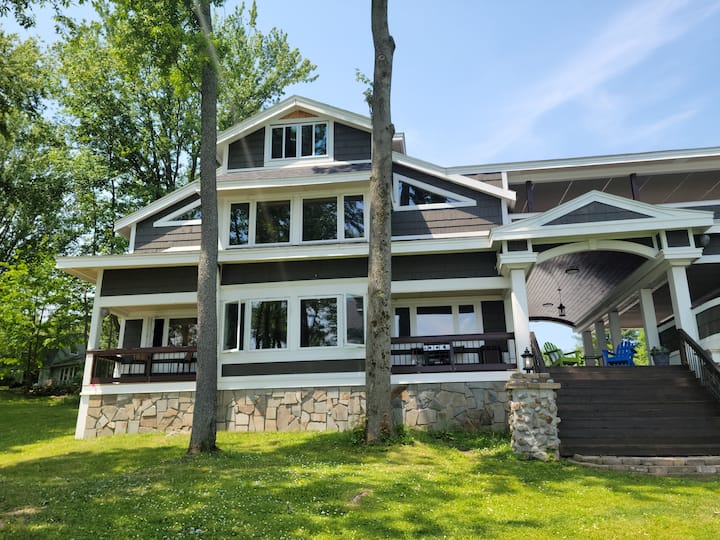 Lodge On Cazenovia Lake - Cazenovia, NY