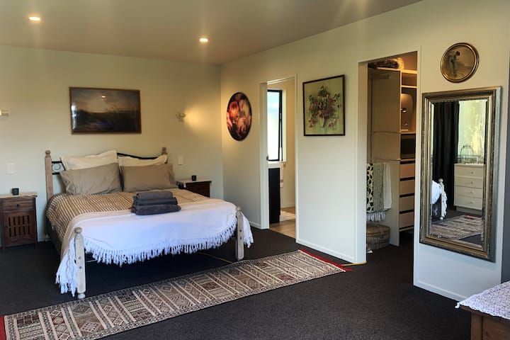 Afffordable Spacious Retreat - Warkworth
