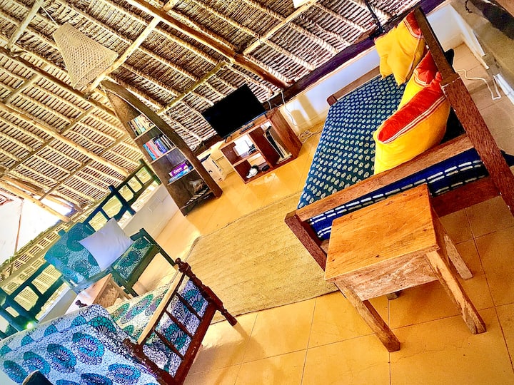 Our Hobbit Home - A Cozy Cottage In Diani - Diani Beach