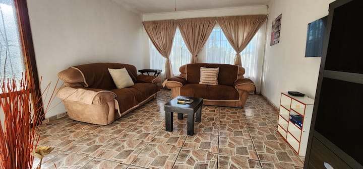 Carnival View Guest Cottage - Brakpan