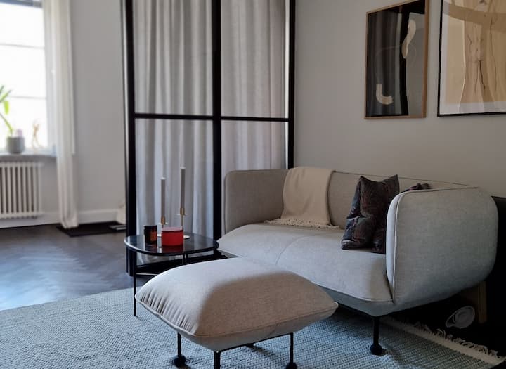 Modern Room In Trendy Area - Stockholm